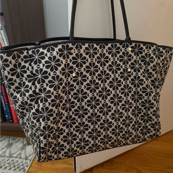kate spade | Bags | Kate Spade Black And White Geometric Tote Bag ...